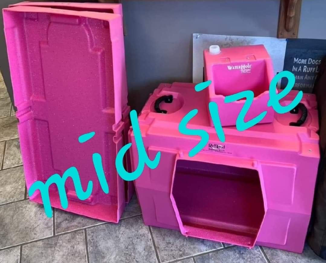 Midsize Hot Pink Ruffland IN STOCK – Bat Pig Metal